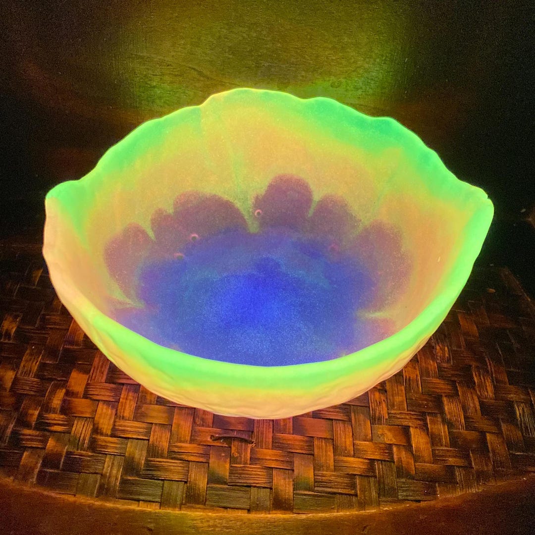 Glow in the Dark Storage Bowl, Neon UV Reactive Glow Art, Halloween ...