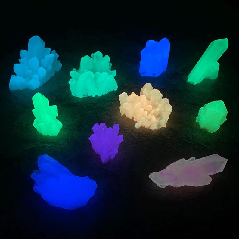 Glow in the Dark UV Reactive Neon Glow Crystals in White, Orange, Red ...