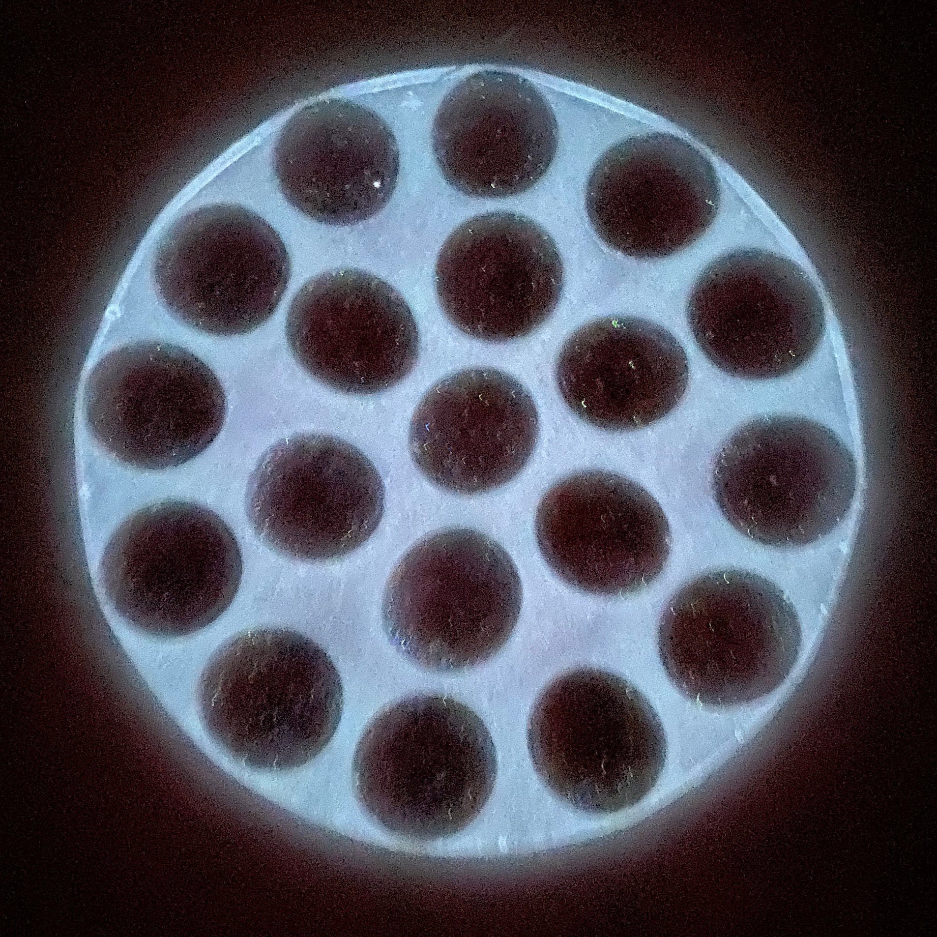 Glow in the Dark Clear Glass Pebble UV Reactive Window Hang Suncatcher ...