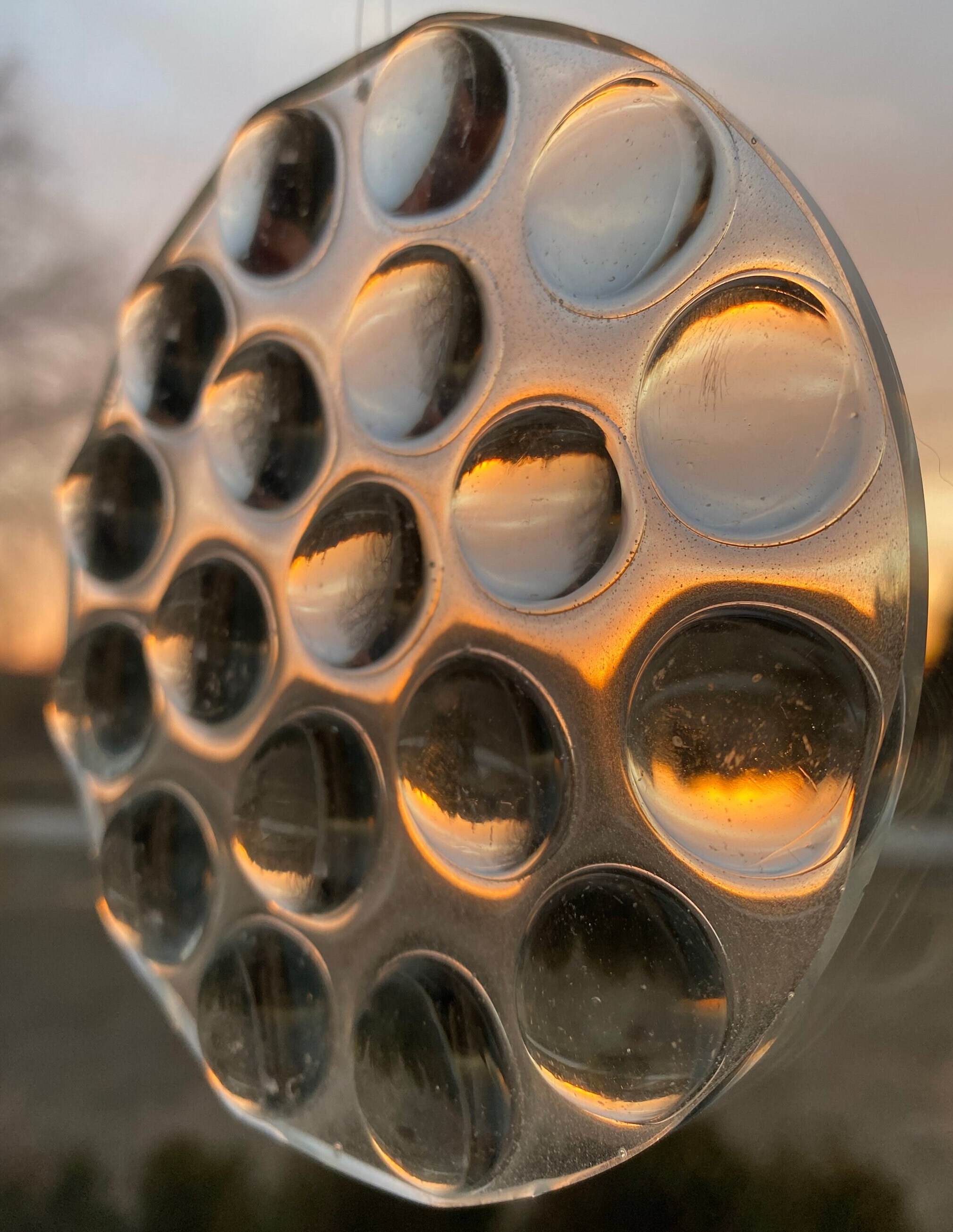 Glow in the Dark Clear Glass Pebble UV Reactive Window Suncatcher ...