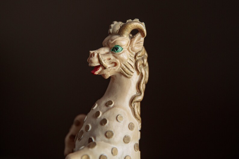 Vintage Queens's Beast Figurine Yale of Beaufort Heraldic - Etsy UK
