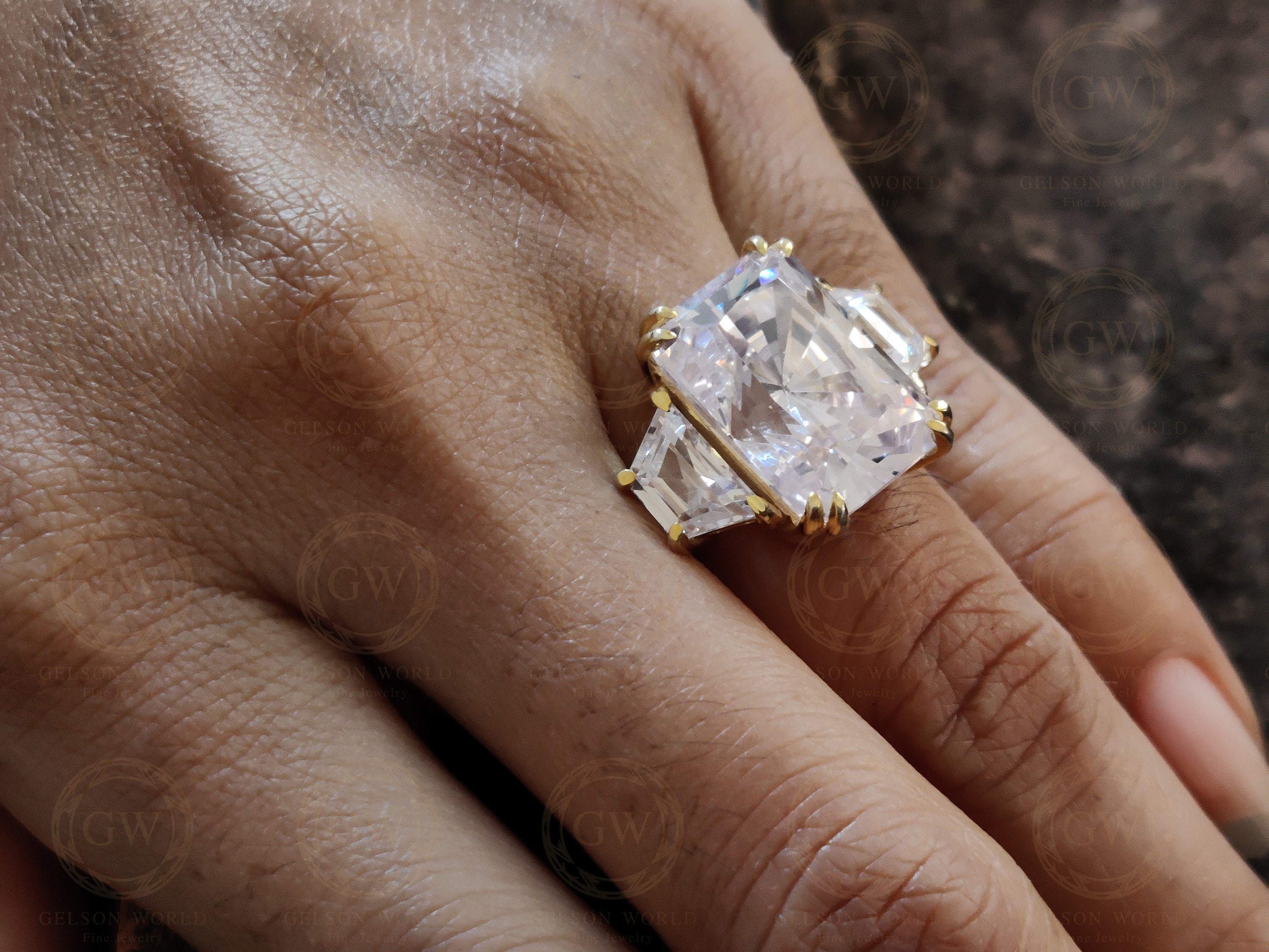 Biggest Engagement Ring In The World