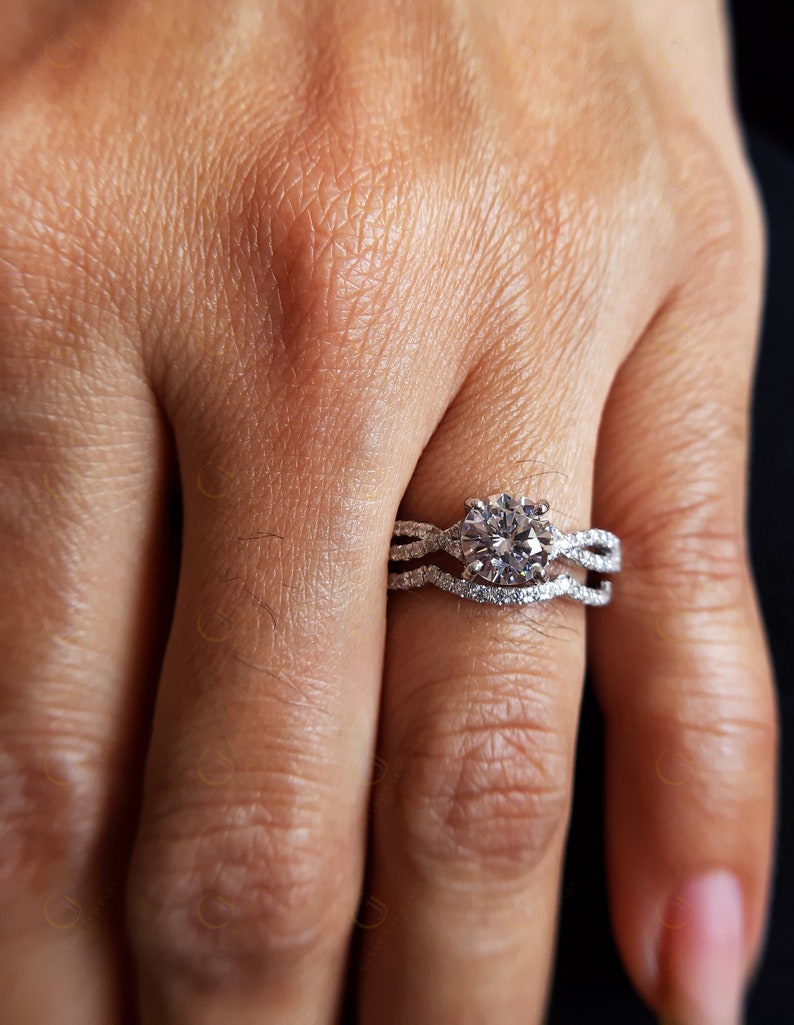 Round Moissanite Twisted Wedding Ring Set Bridal Ring Set - Etsy