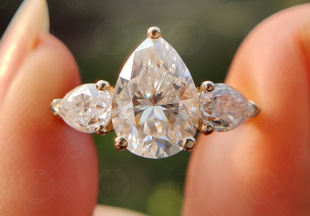 Three Stone Pear Shaped Engagement Ring – Teardrop Moissanite Ring for ...