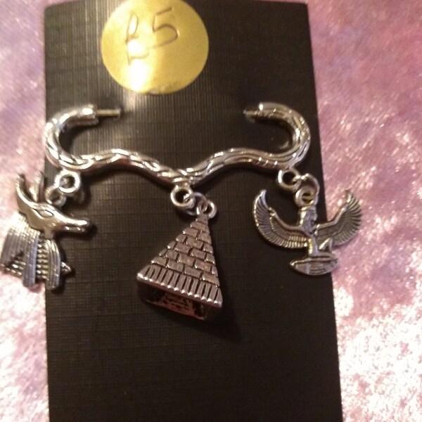 Kilt Pin Brooch - Etsy UK