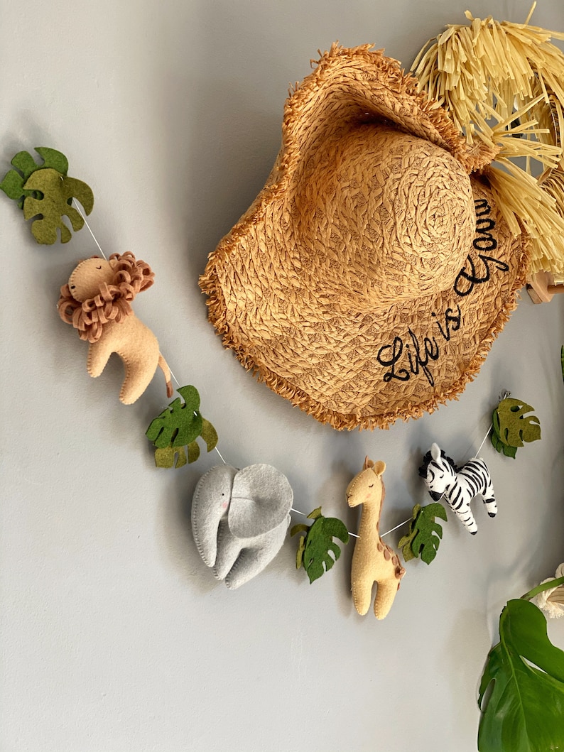 Safari Animals Felt Garland, Nursery Wall Decor Garland With Elephant ...