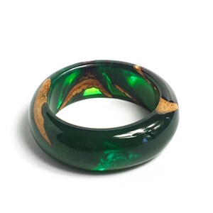 US 8 Pine Cone and Resin Ring // Green Ring // Wooden Ring // Natural ...