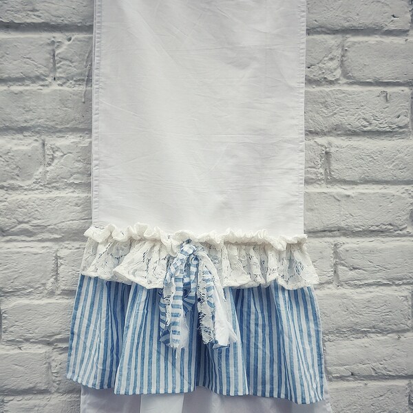Ruffled Table Runner - Etsy
