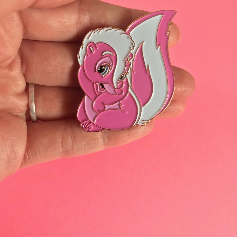 Skunk Pin - Etsy