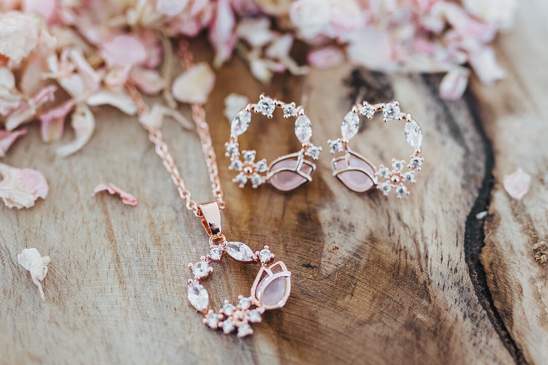 Set Chain and Plug Spring - Etsy