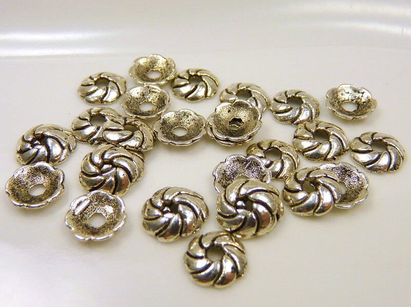 30 Bead Caps Decorated Pearl Caps 9 Mm Silver - Etsy UK