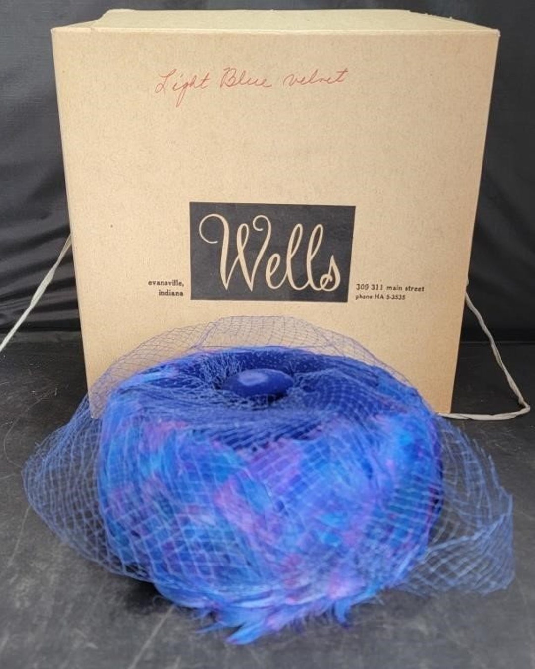 Vintage Ladies HAT Blue and Purple Feathers Pillbox W/ WELLS Hat Box ...