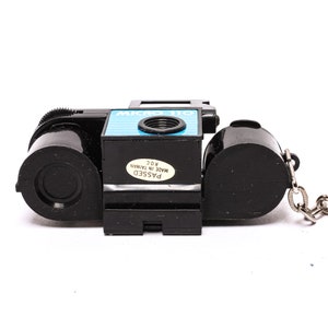 Micro 110 Key Chain Camera Usable Hipster Cool Tiny Camera W/bonus Coin ...