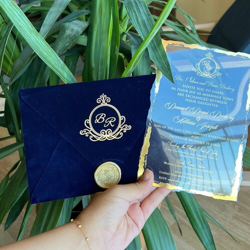 Wedding Invitation. Luxury Green Velvet Envelope and Elegant - Etsy