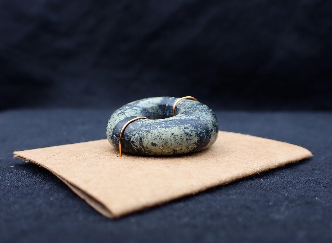 Light Yellowy LIME Dark Banded Double Magic EYE Serpentine Sacred Stone ...
