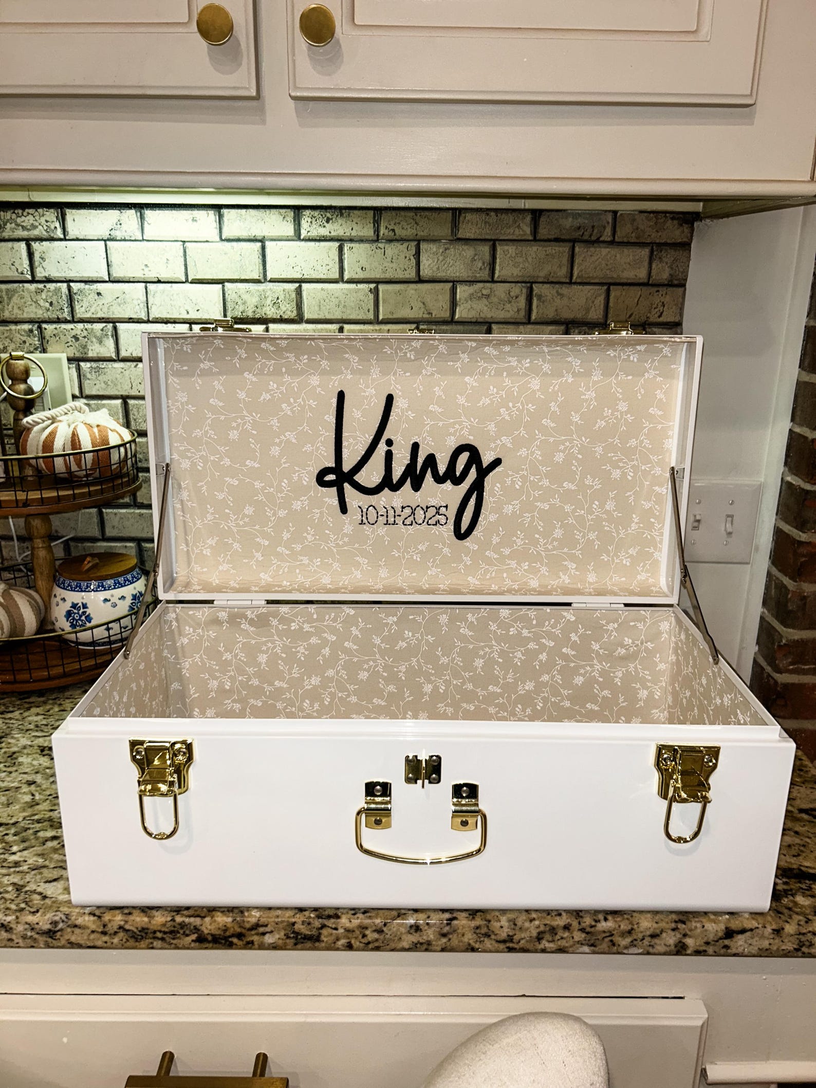 Wedding Keepsake Trunks - Etsy