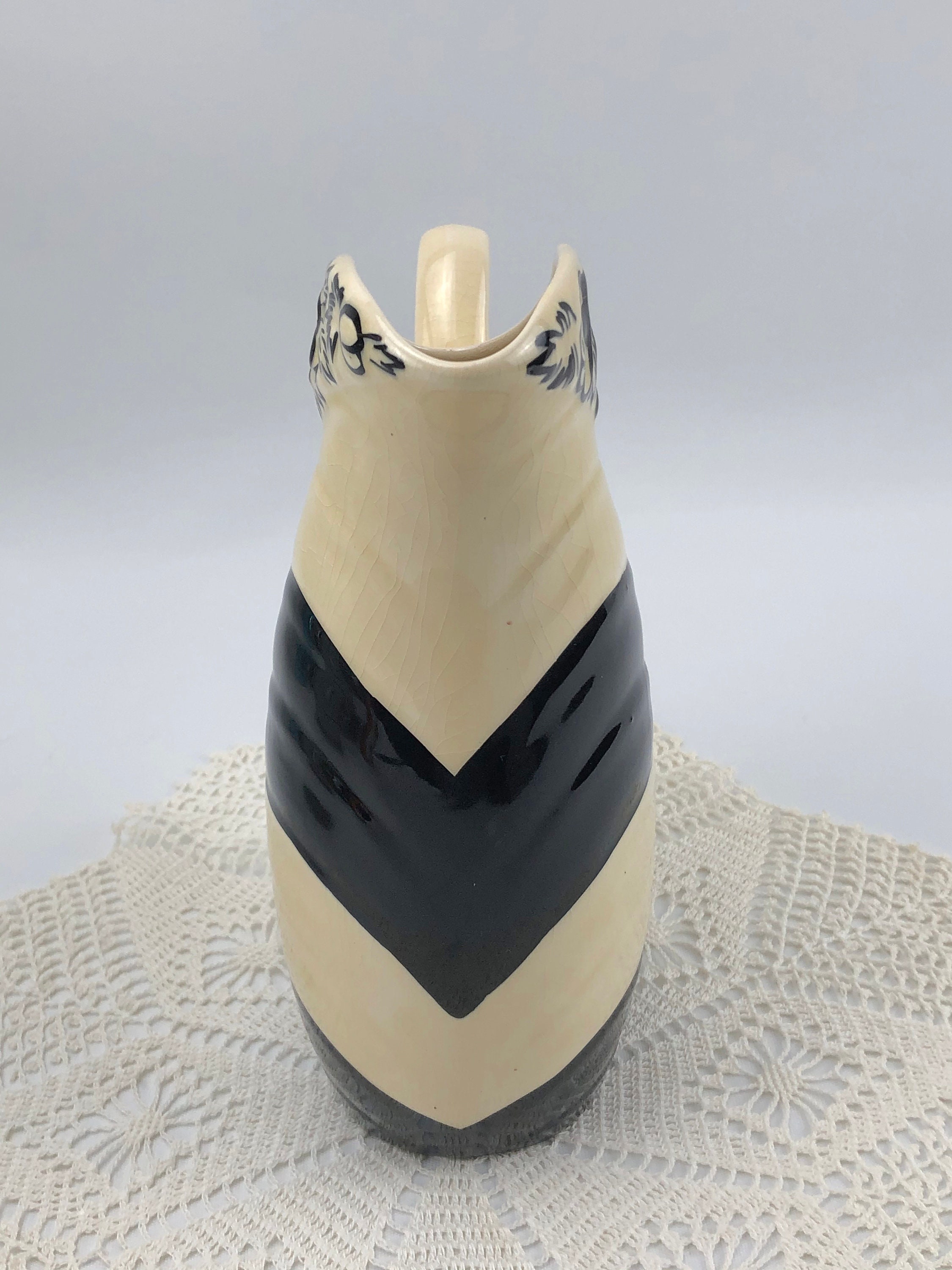 Unique handprinted Shorter England ceramic pitcher, Free shipping - Etsy.de