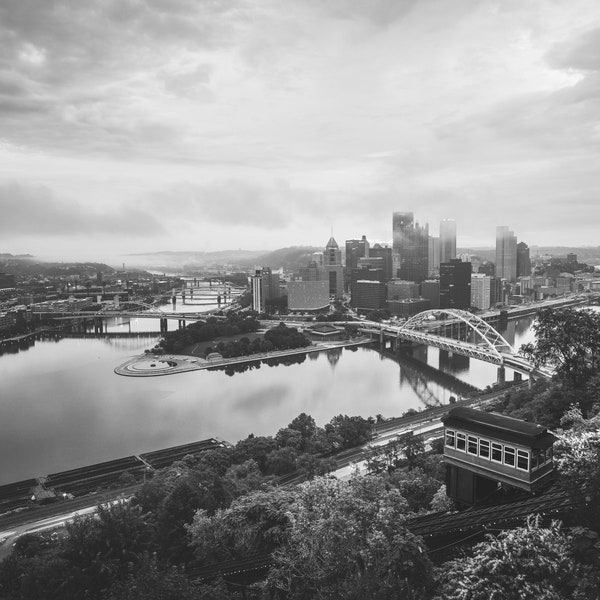Black and White Pittsburgh Skyline - Etsy