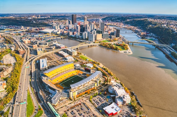 Pittsburgh Skyline and Heinz Field acrisure Stadium Photo - Etsy