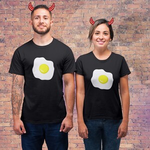 Deviled Egg and Bacon and Egg Couples Halloween Costume T-shirt for ...