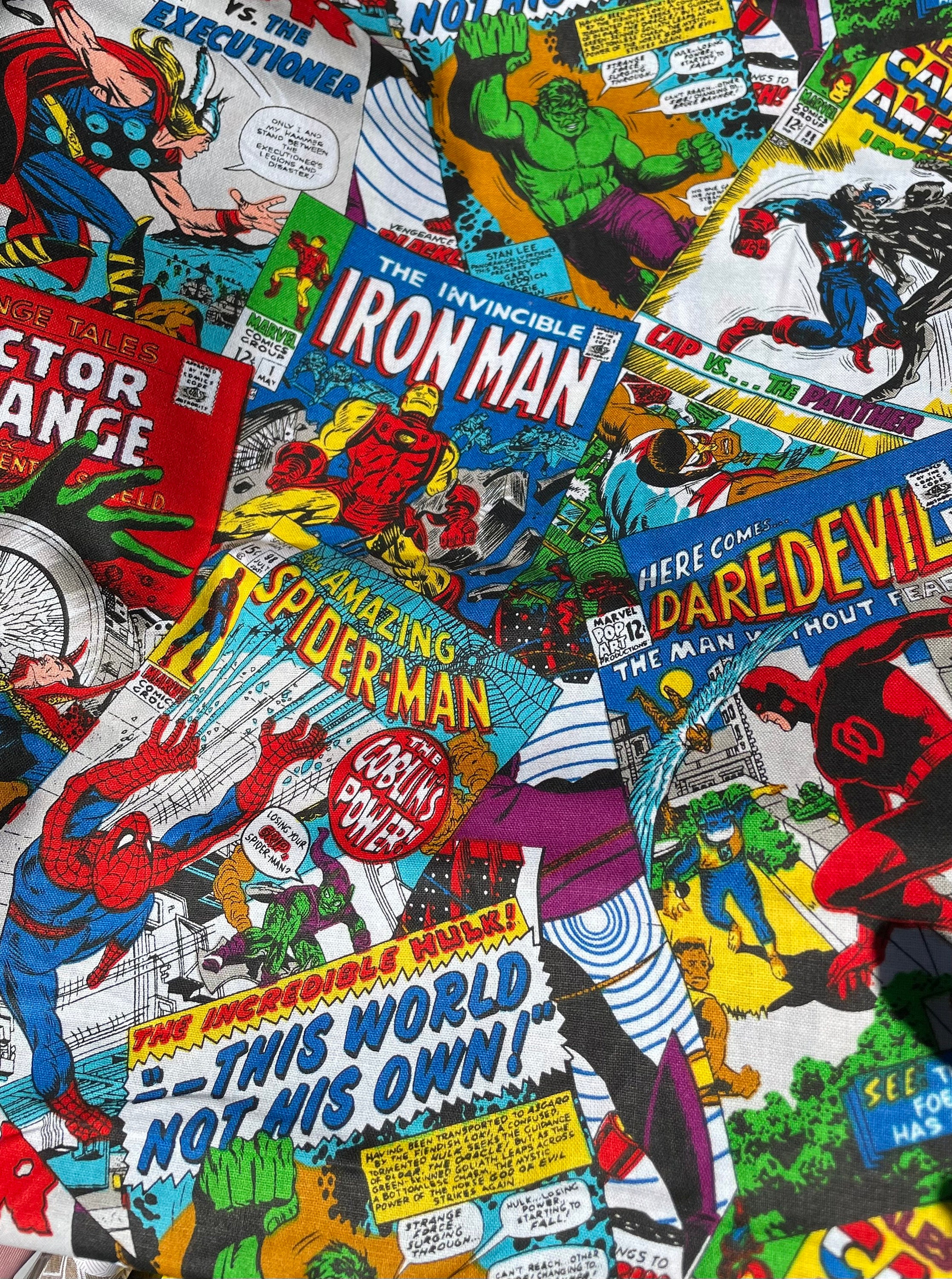 Superhero Avengers Old School Stan Lee Comic Book Fat Quarters Red ...