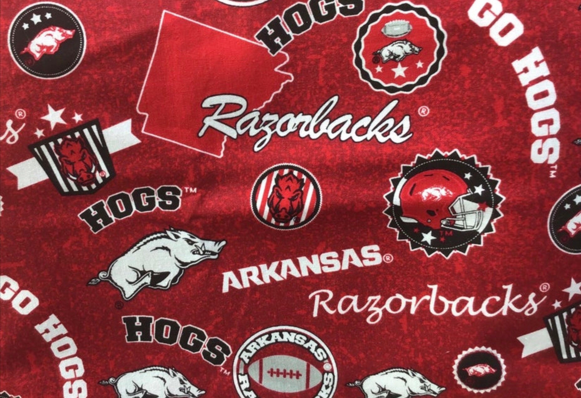 SEC College Arkansas Razorbacks Hogs Red Wolves Football Fat Quarters ...