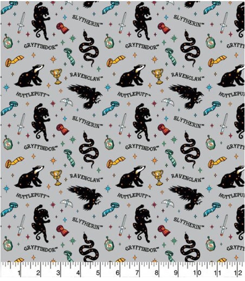 Harry Potter Fat Quarters Hogwarts Crest Dumbledore’s Army Deathly ...