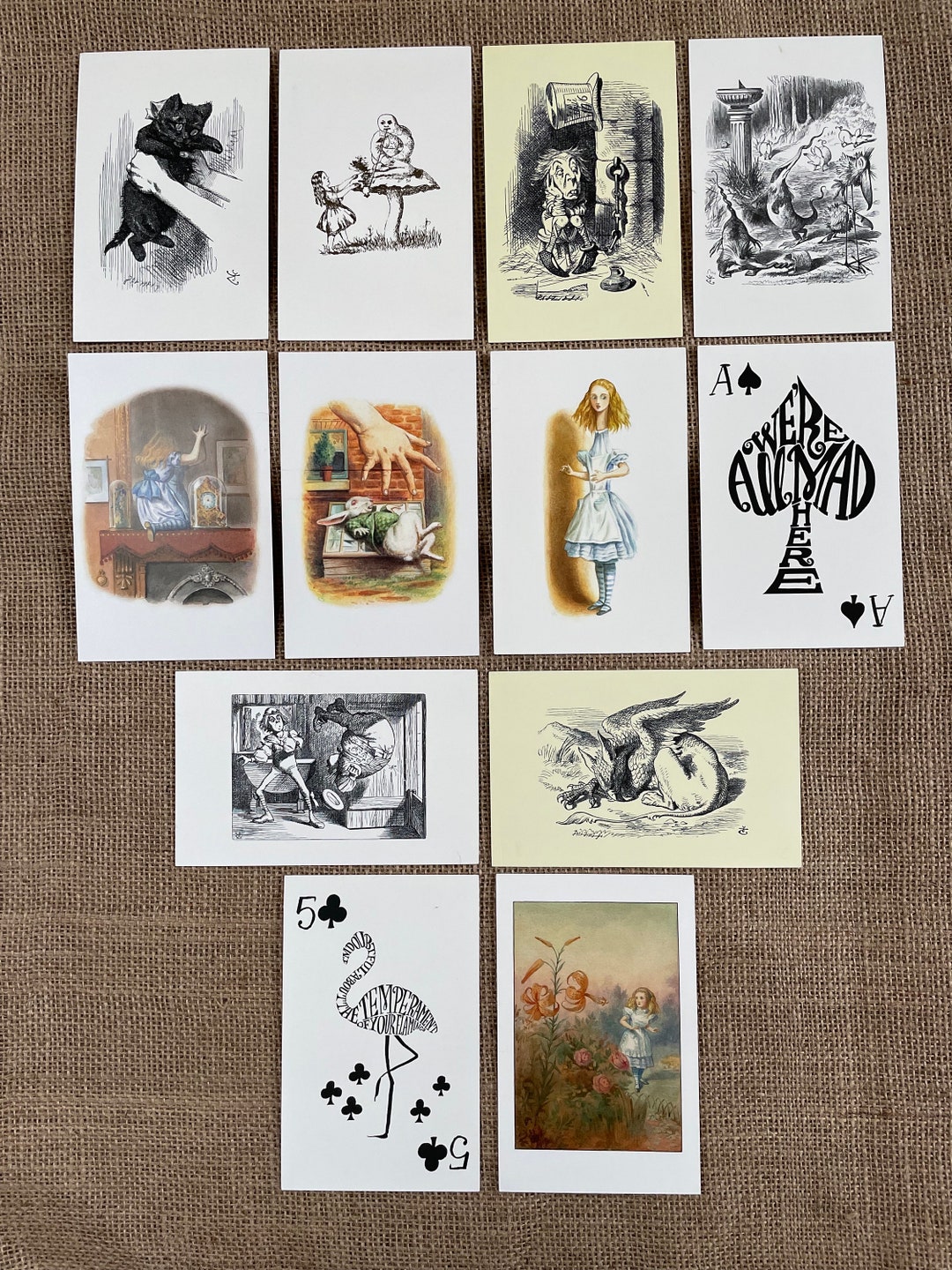 Pack of 12 Alice in Wonderland Postcards - Etsy