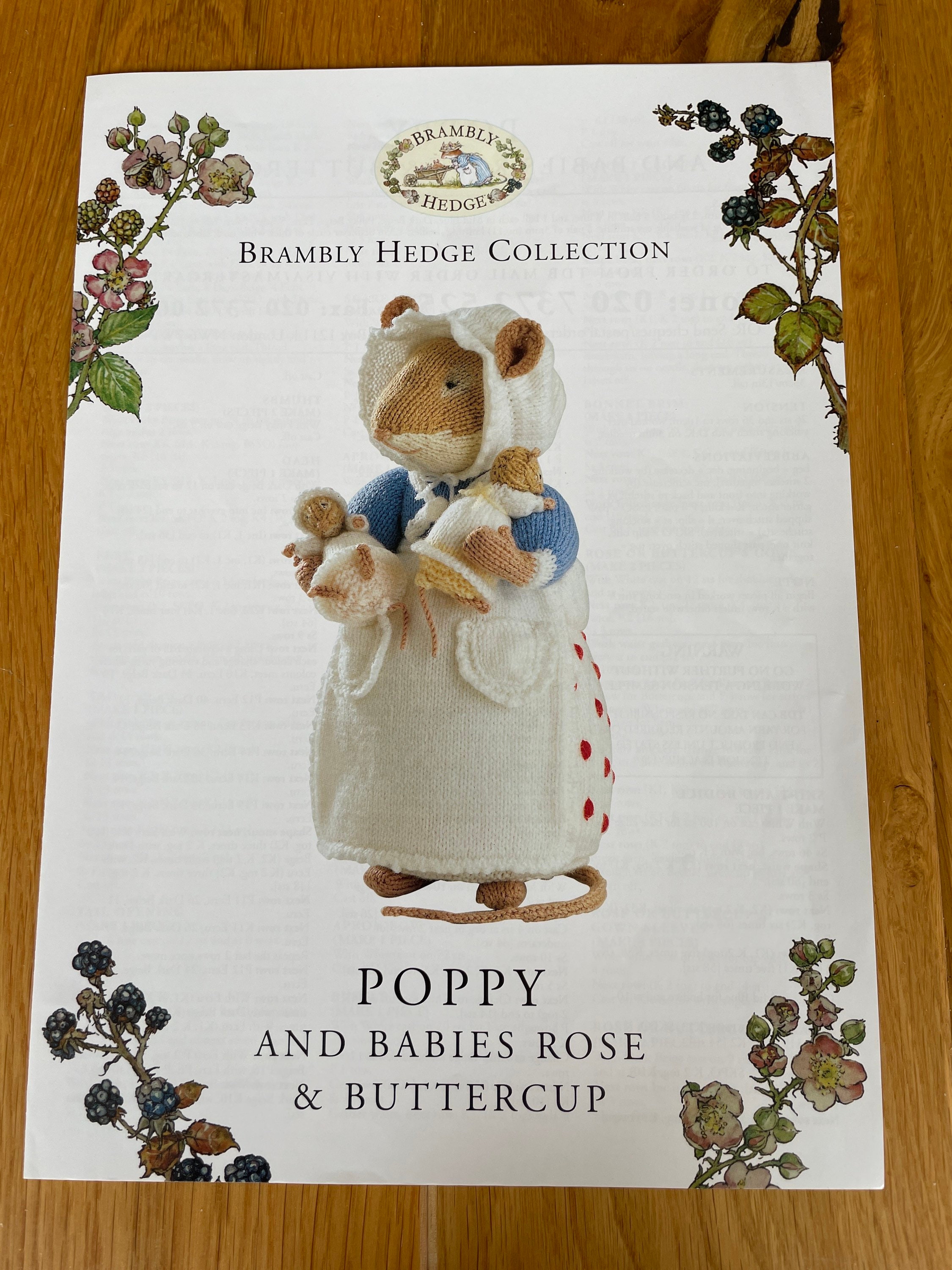 Brambly Hedge Knitting Pattern Poppy and Babies By Alan | Etsy