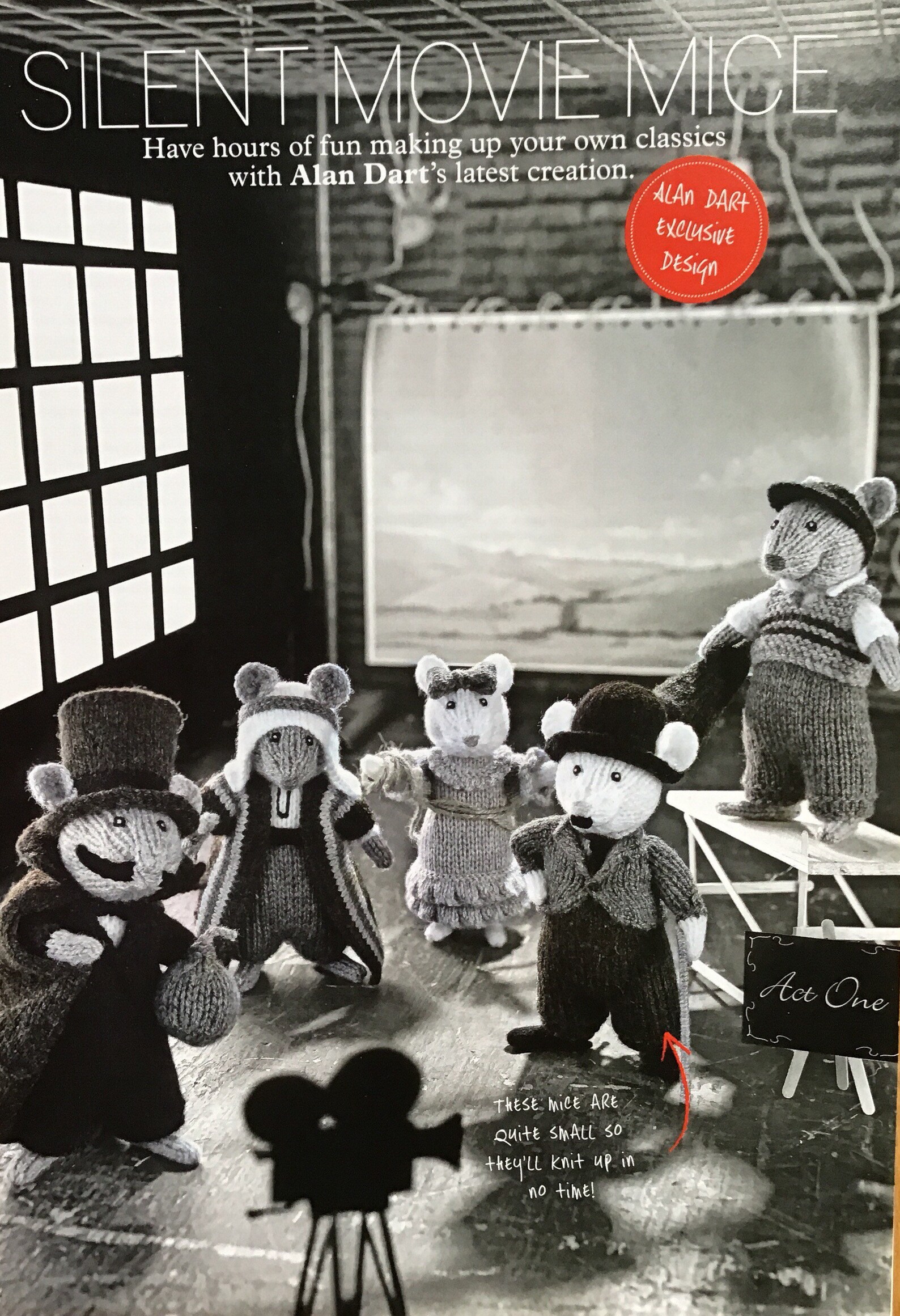 Alan Dart Knitting Pattern for Silent Movie Mice - Etsy
