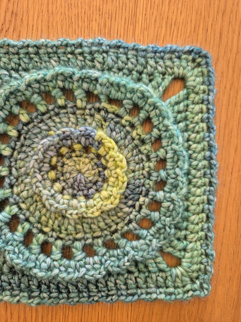 The Ripple Effect Granny Square Crochet Pattern - Etsy