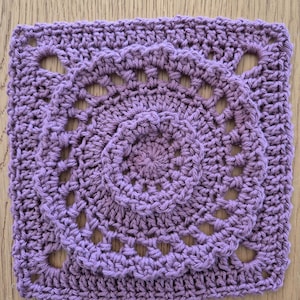 The Ripple Effect Granny Square Crochet Pattern - Etsy