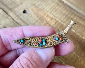 Dagger brooch | Etsy