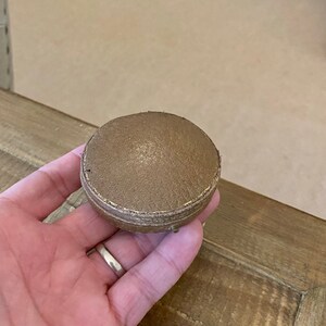 Small Round Leather Antique Jewellery Box. Vintage Jewelry - Etsy UK