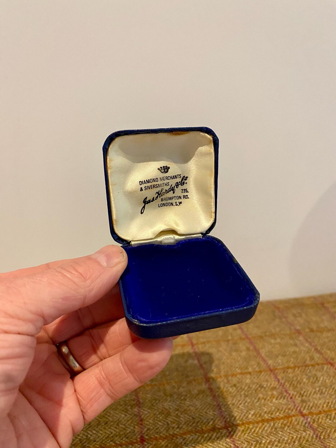 Wonderful Vintage Jewelry Box. Retro Jewellery Box. Old London ...