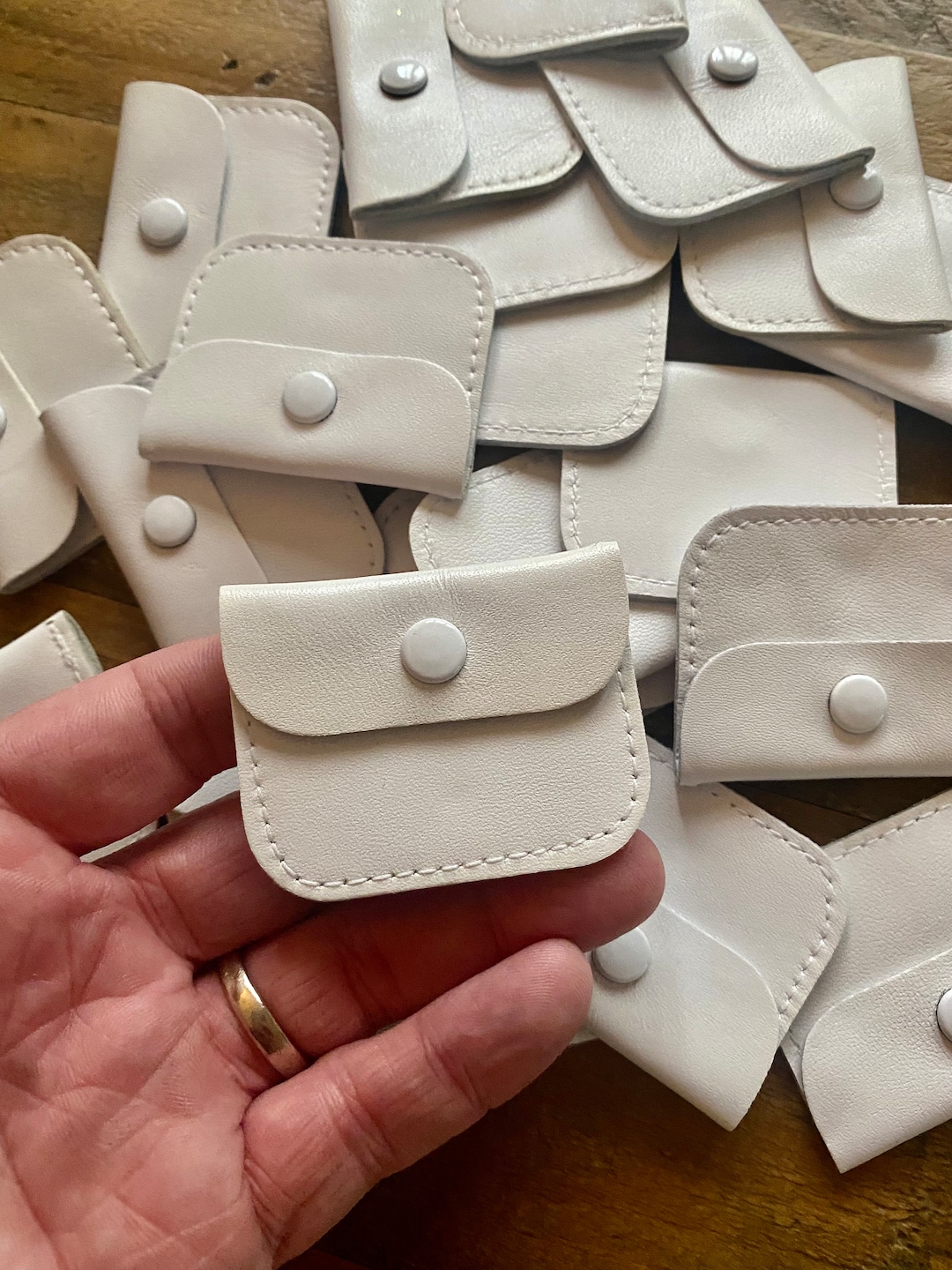 Quantity of Small Jewellers Leather Ring Purses. Jewelers Ring Pouches ...