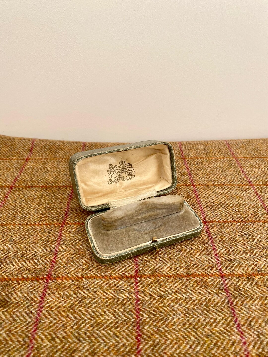 Vintage Jewellery Box for a Watch. Antique Jewelry Box. Antique Watch ...