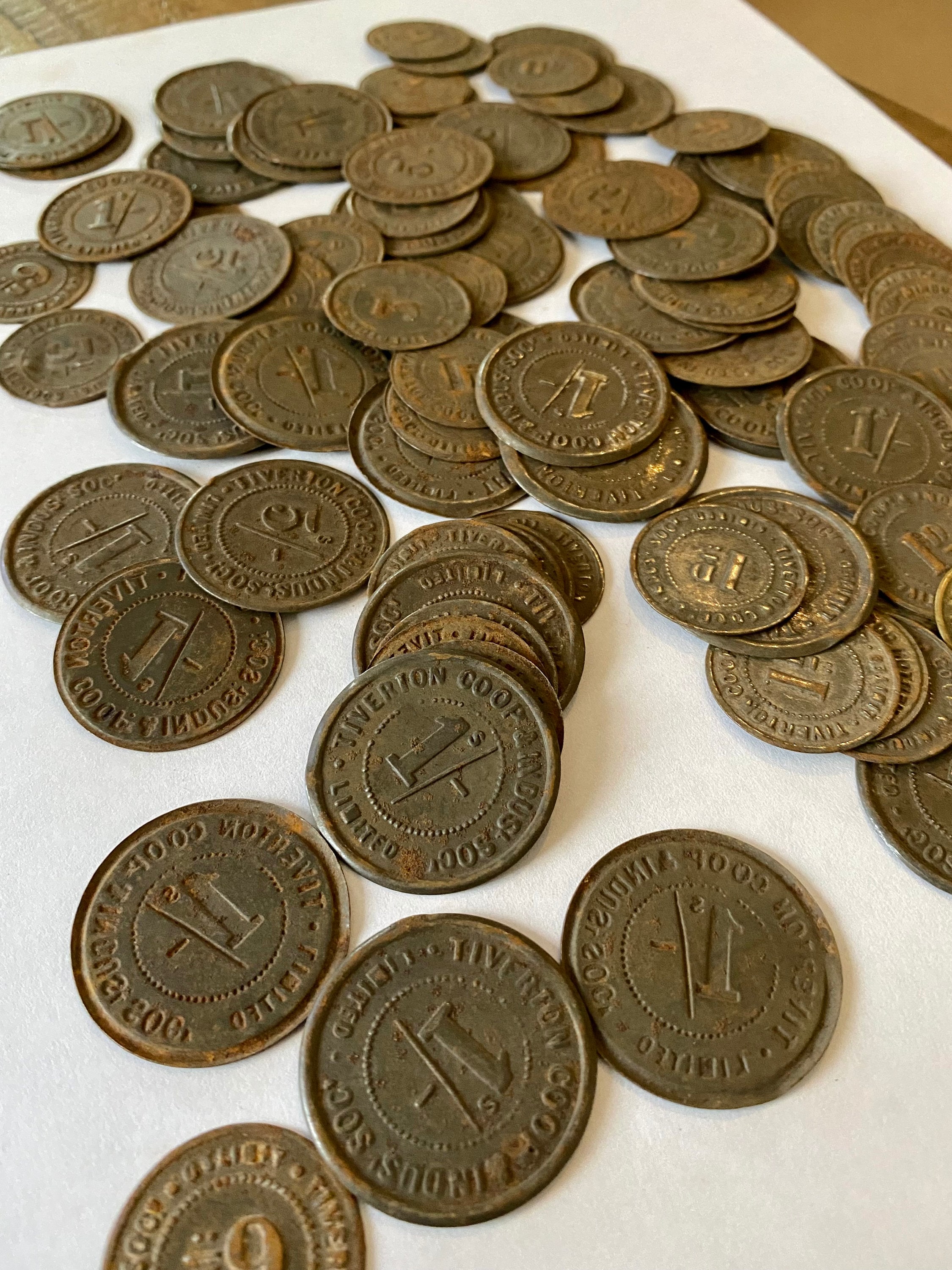 A Collection of 100 X Vintage Co Op Store Tokens. Money Tokens. Antique ...