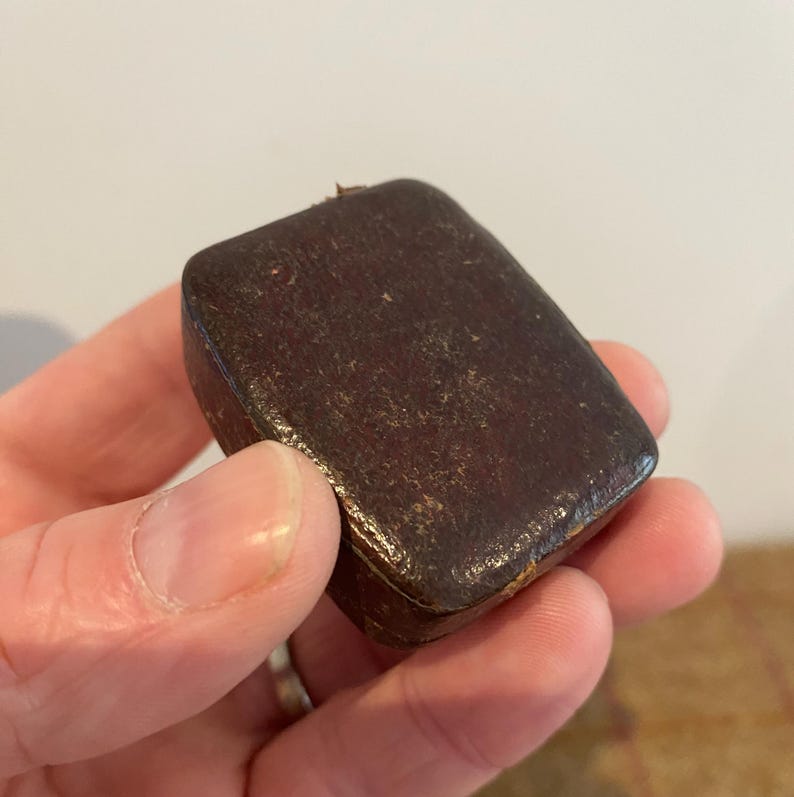 Small Georgian Leather Box. Antique Jewellery Box From the Georgian Era ...