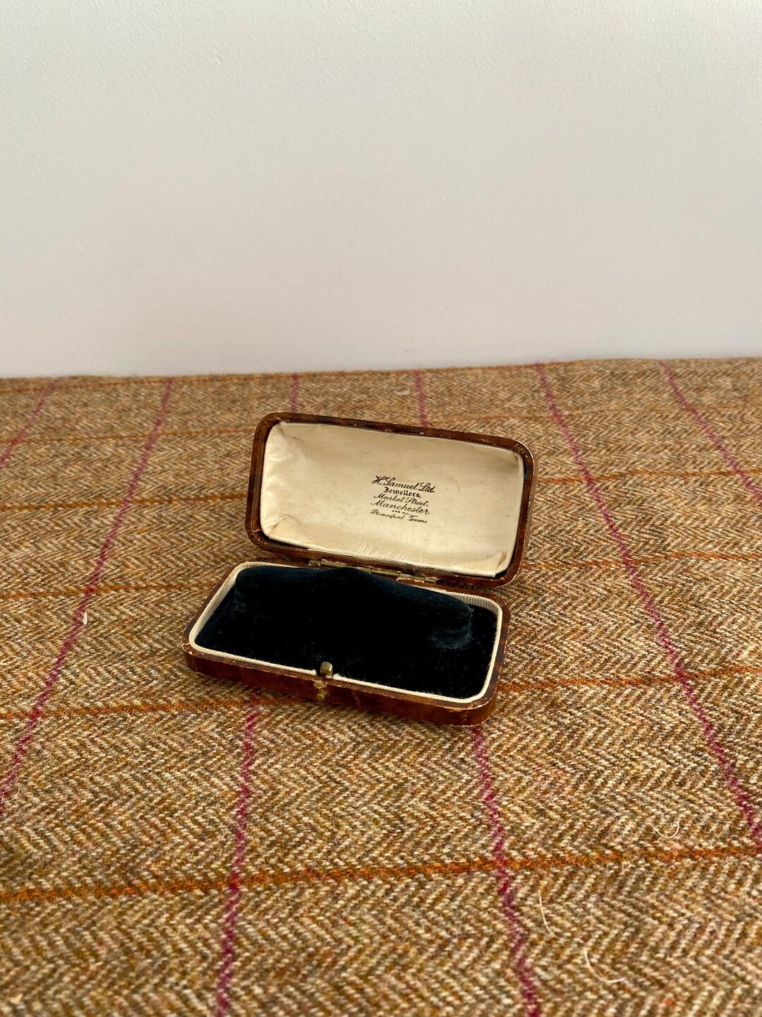 Vintage Jewellery Box for a Watch. Antique Jewelry Box. Antique Watch ...