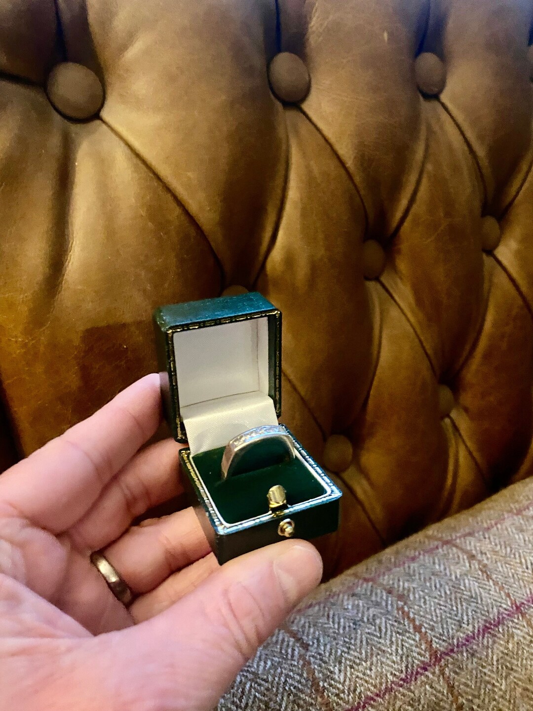 Small Vintage Style Ring Box. Antique Style Jewelry Box. - Etsy