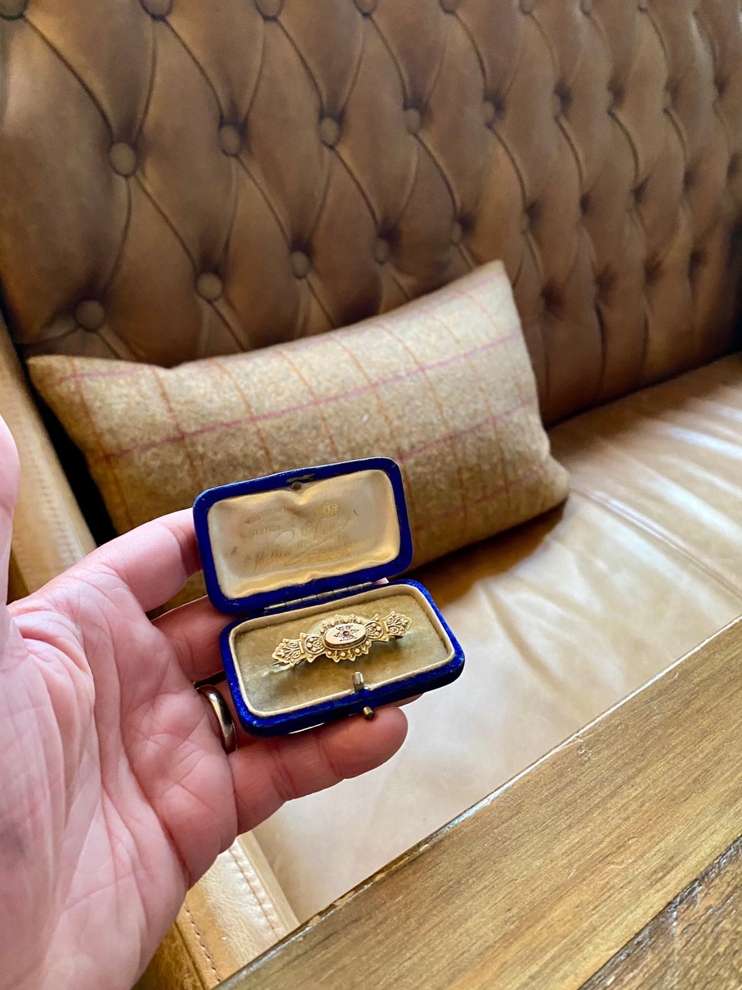 Vintage Jewellery Box. Antique Jewelry Box. Vintage Brooch Box ...