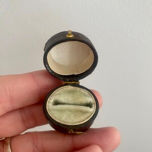 Victorian Leather Ring Box. Small Vintage Ring Box. Vintage Jewellery ...