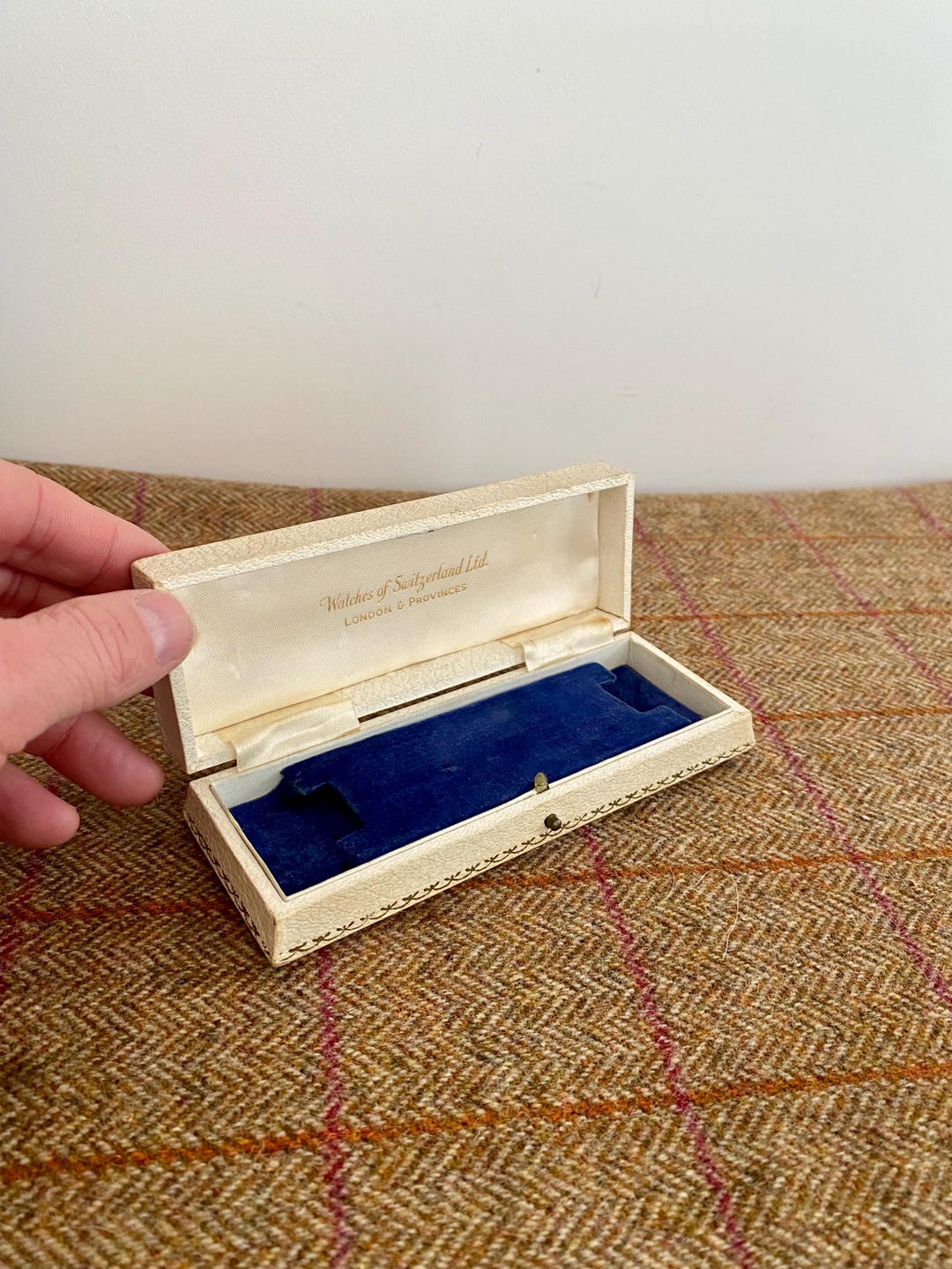 Vintage Watches of Switzerland Wristwatch Box. Vintage Jewellery Box ...
