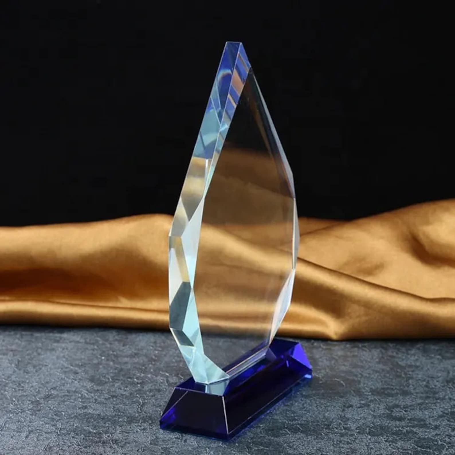 Custom Crystal Trophy, Christmas Gift Diamond Shaped Glass Award ...