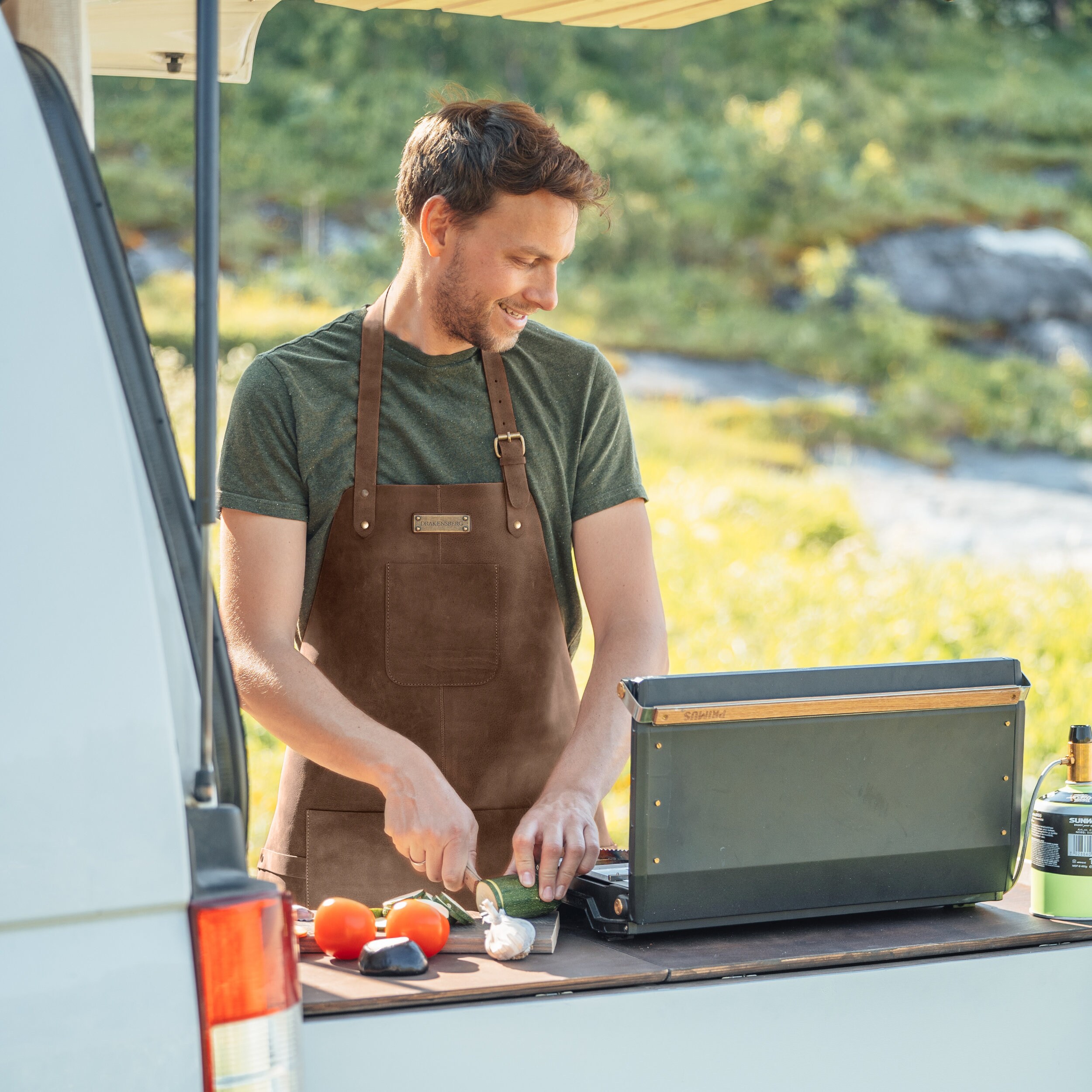 DRAKENSBERG Barbecue Apron »bob« Coffee-brown, Handmade Cooking Apron ...