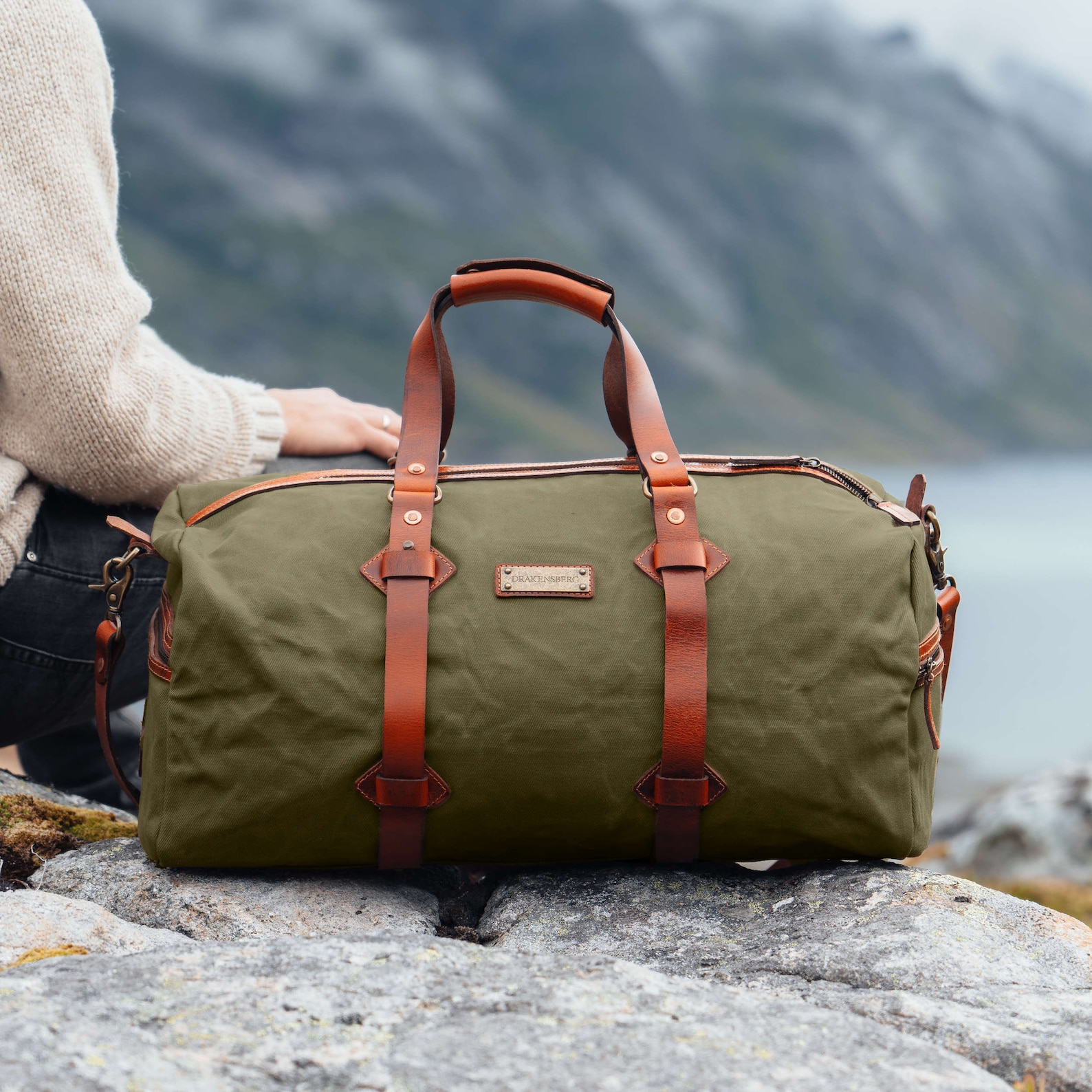 DRAKENSBERG Weekender »cody« Forest-green, Handmade Travel Bag & Sports ...