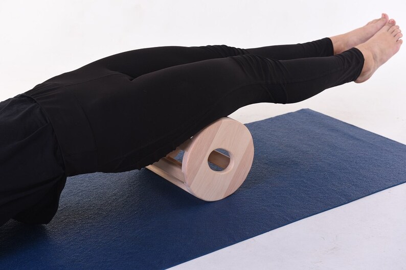 Eco Yoga Tool Wheel Natural Wood Circle Gym Fitness Spinal Traction ...