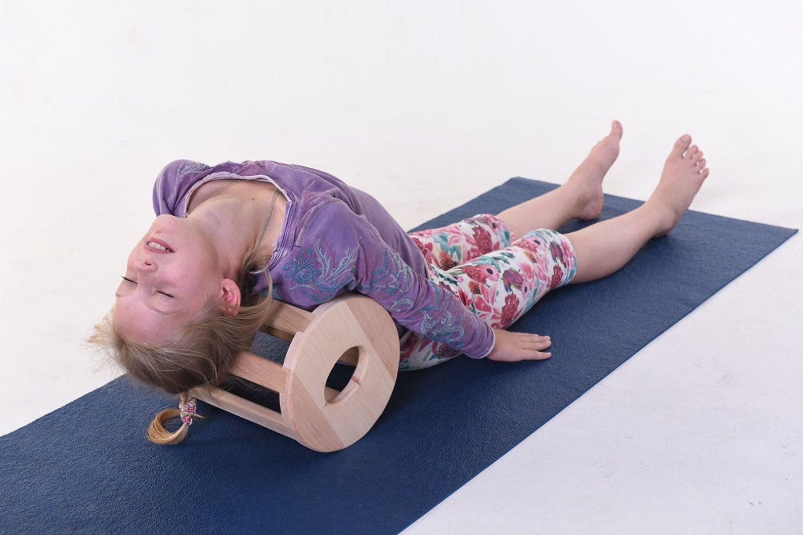 Eco Yoga Tool Wheel Natural Wood Circle Gym Fitness Spinal Traction ...