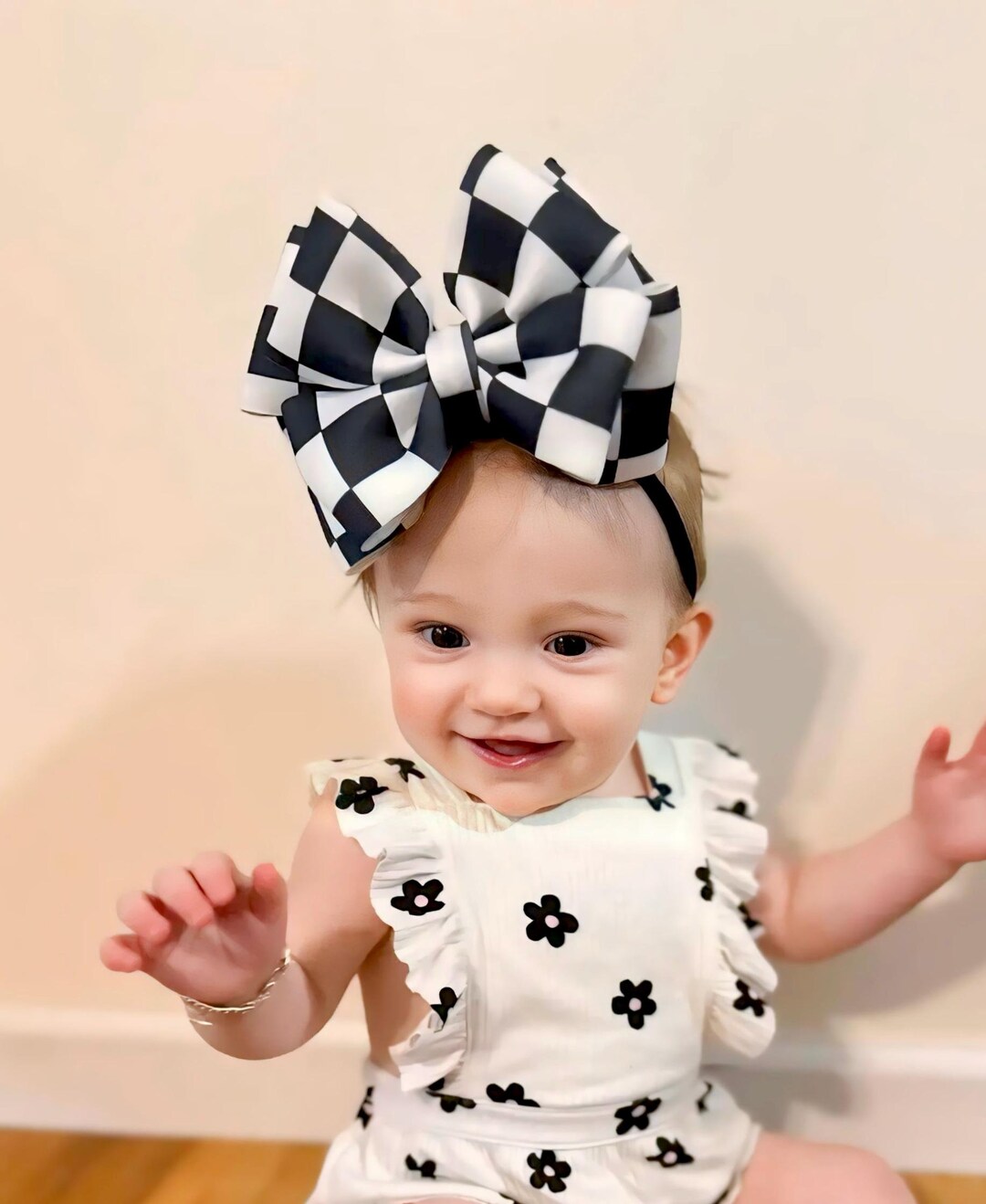 CHECKERS BOUTIQUE BOW Stand-up Double Bows No Flop Keeps Shape Stand-up ...